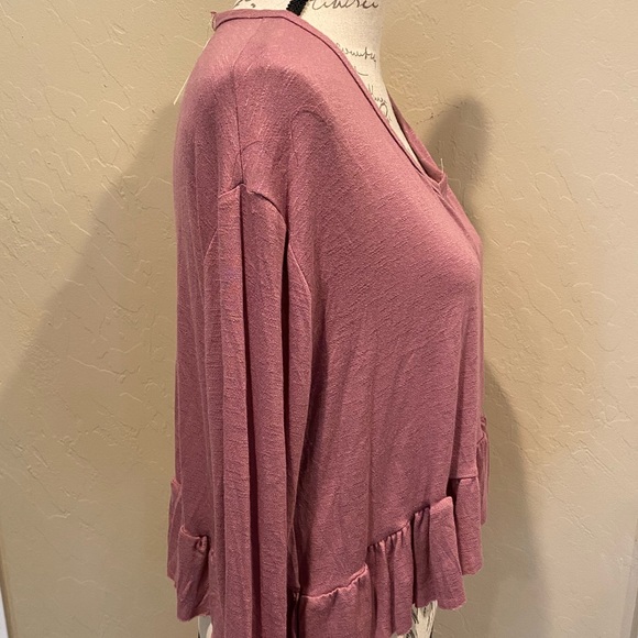 Olivia Rae | Tops | Womens Olivia Rae Cropped Top Size Medium | Poshmark